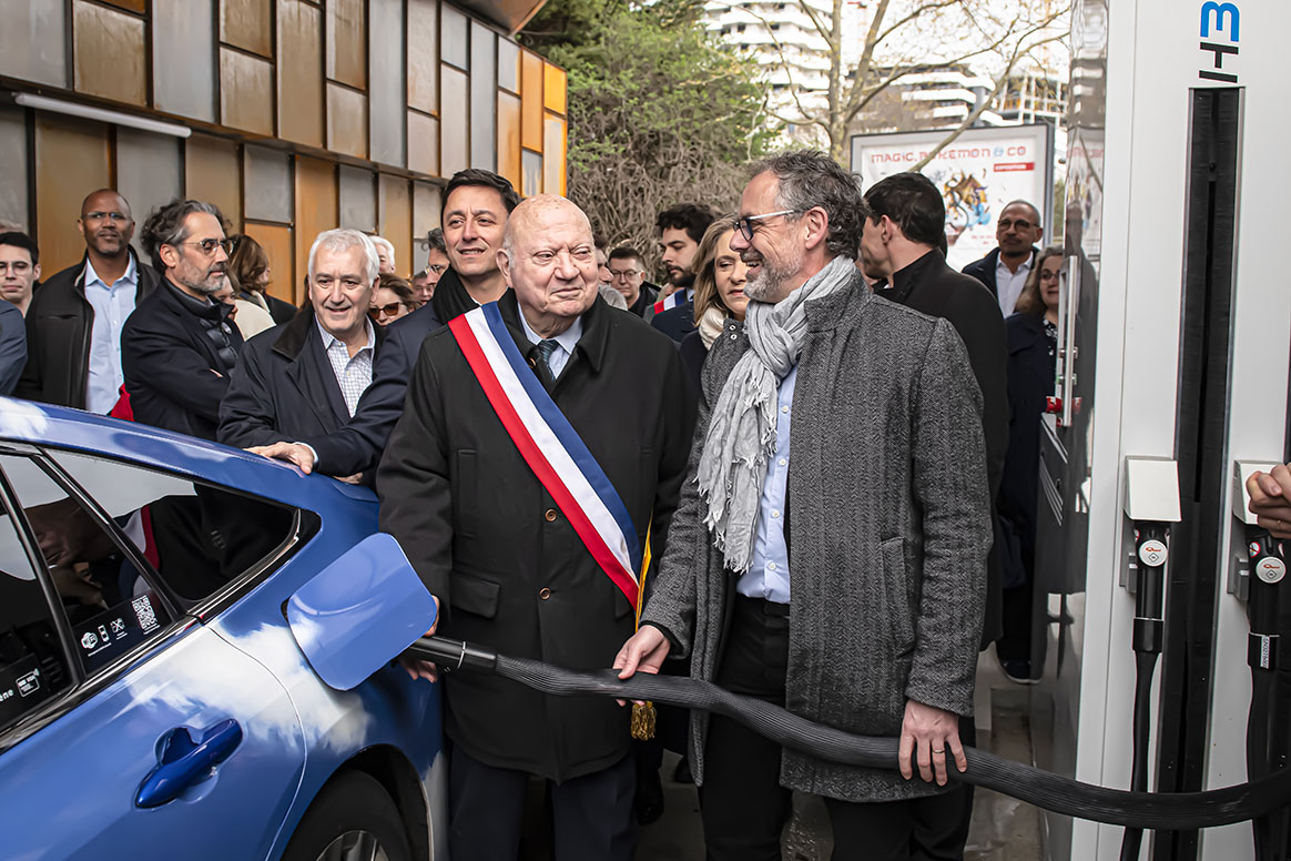 Une première station de distribution d’hydrogène développée par Hype et ...